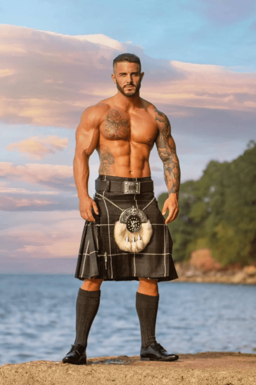 Men in kilts | BosGuy